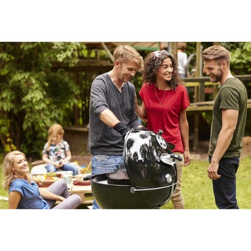 Weber houtskoolbarbecue Master Touch gbs ø 57 cm crimson red | | GAMMA.be